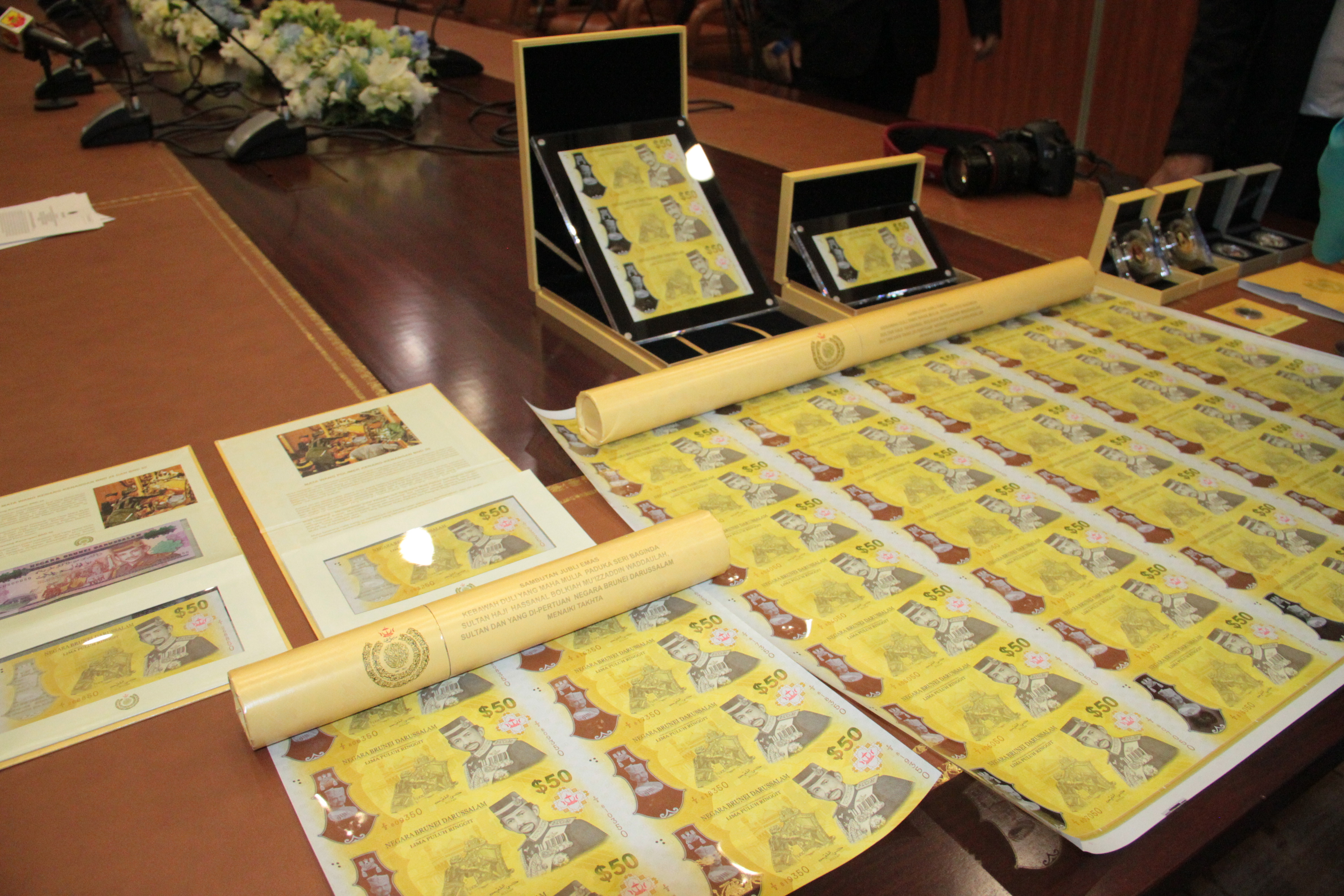 AMBD unveils Golden Jubilee commemorative notes and coins - The Scoop