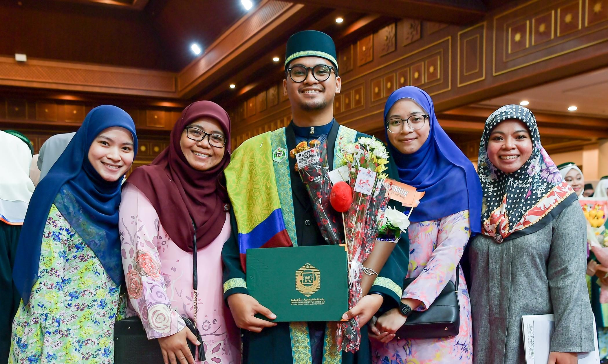 UNISSA must keep up with digital transformation, says sultan - The Scoop