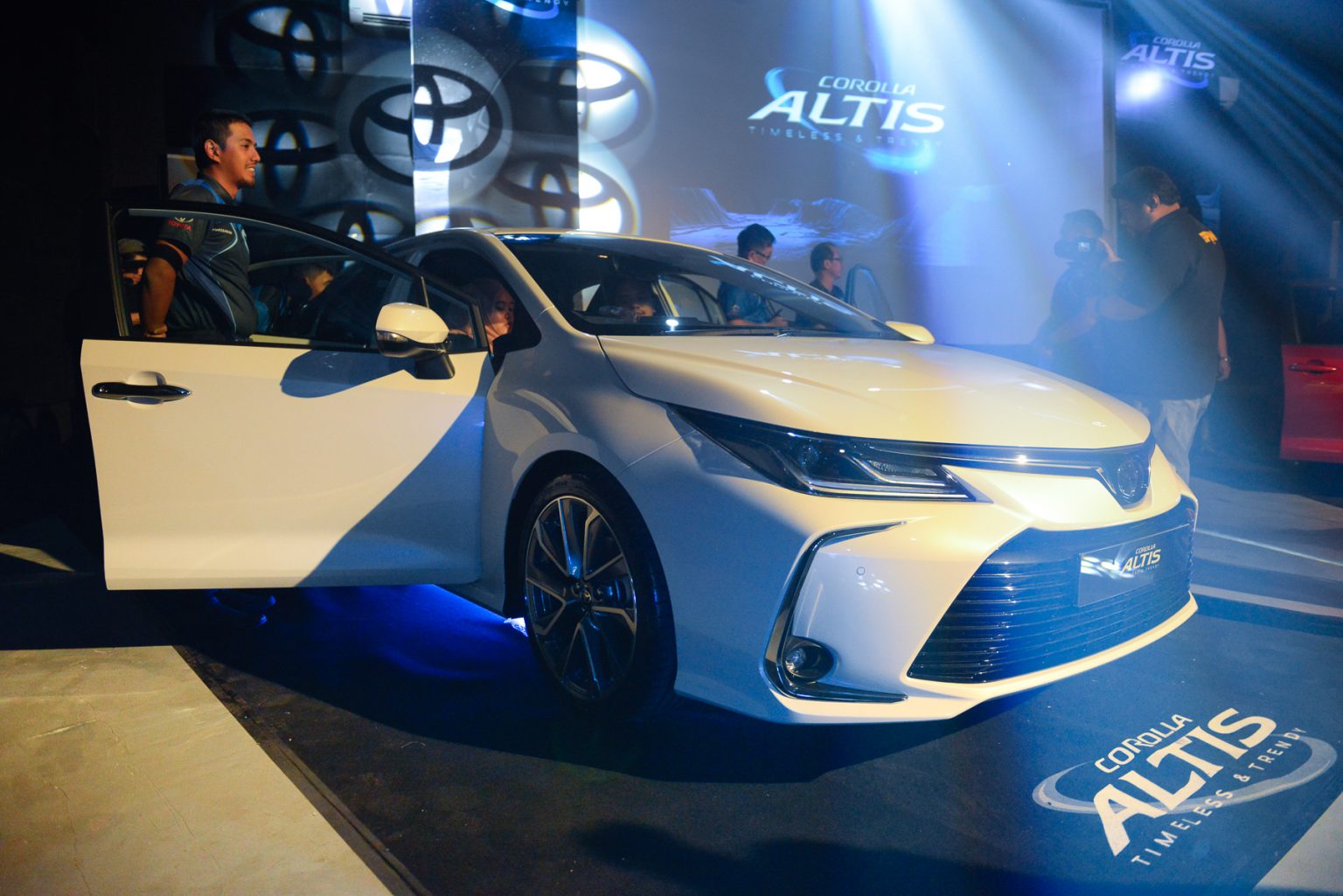 New Toyota Corolla Altis unveiled - The Scoop