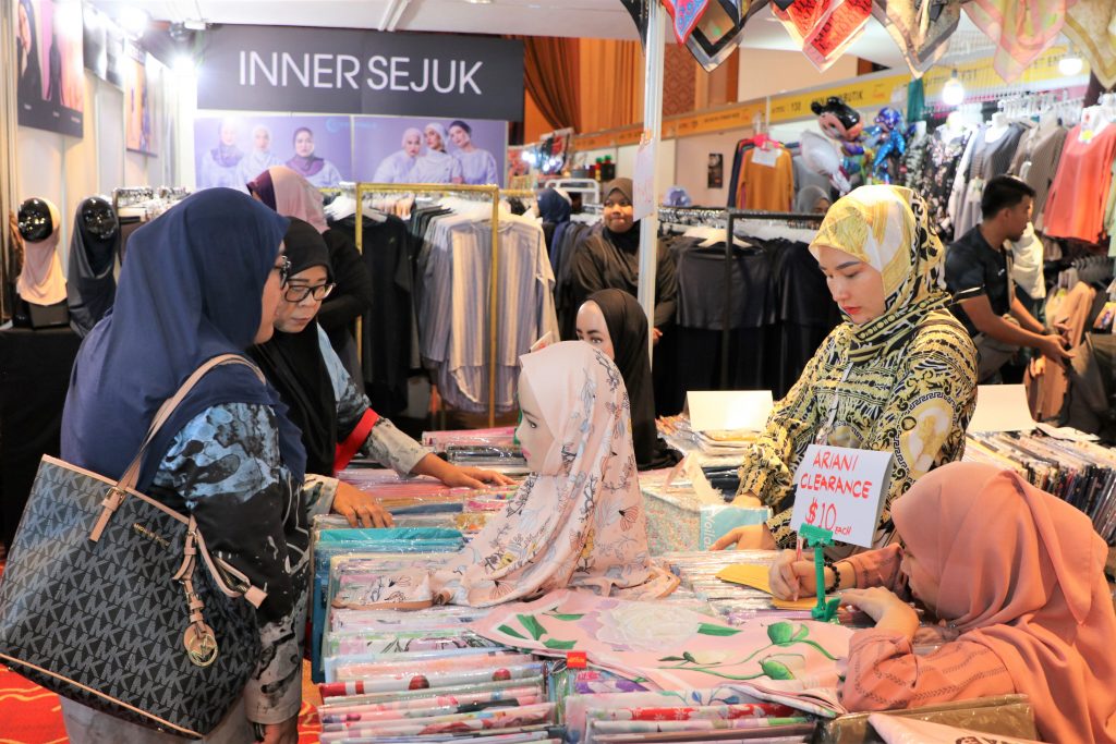 Consumer Fair returns to draw in the crowds - The Scoop