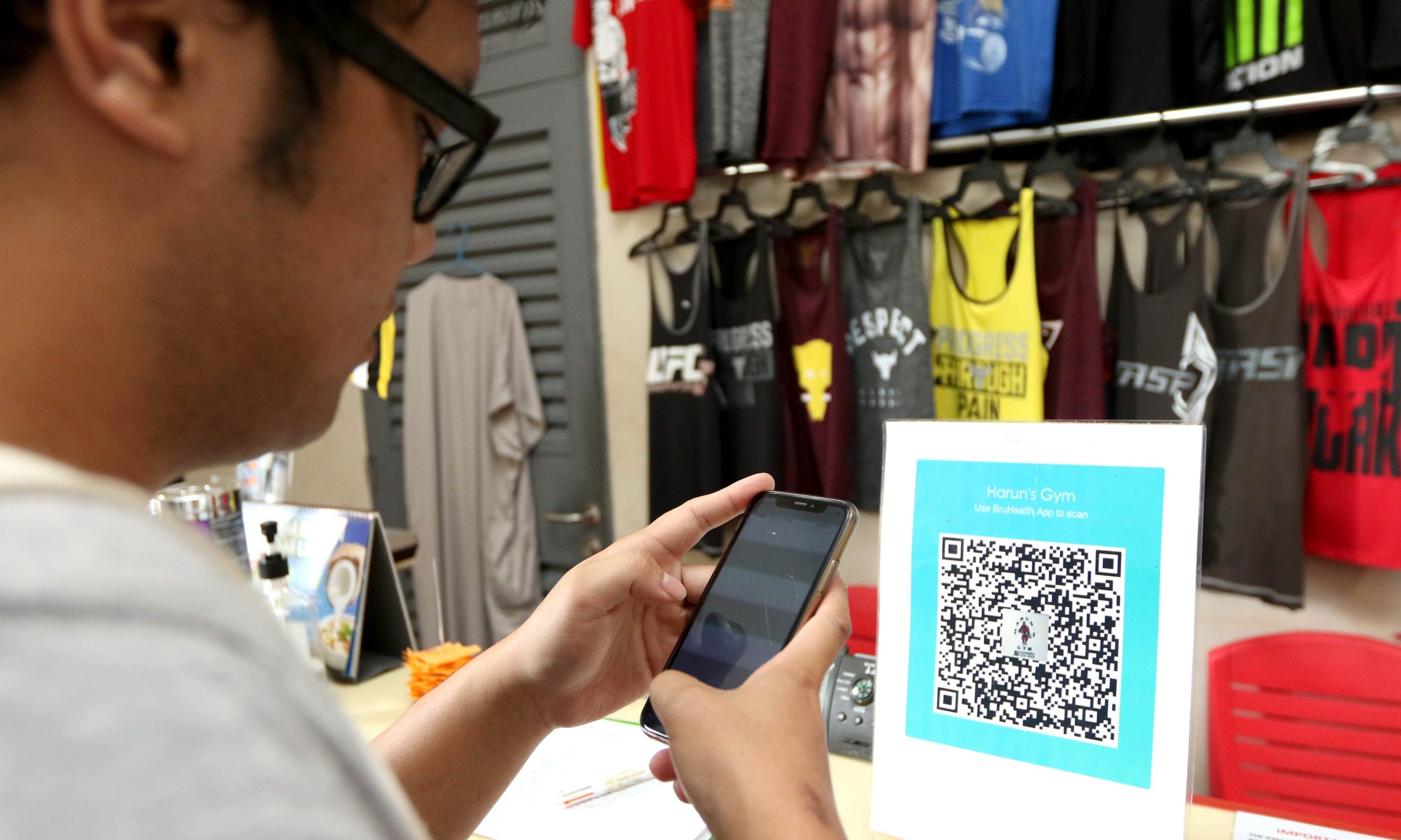 Gov't mandates use of BruHealth app from September 25 - The Scoop