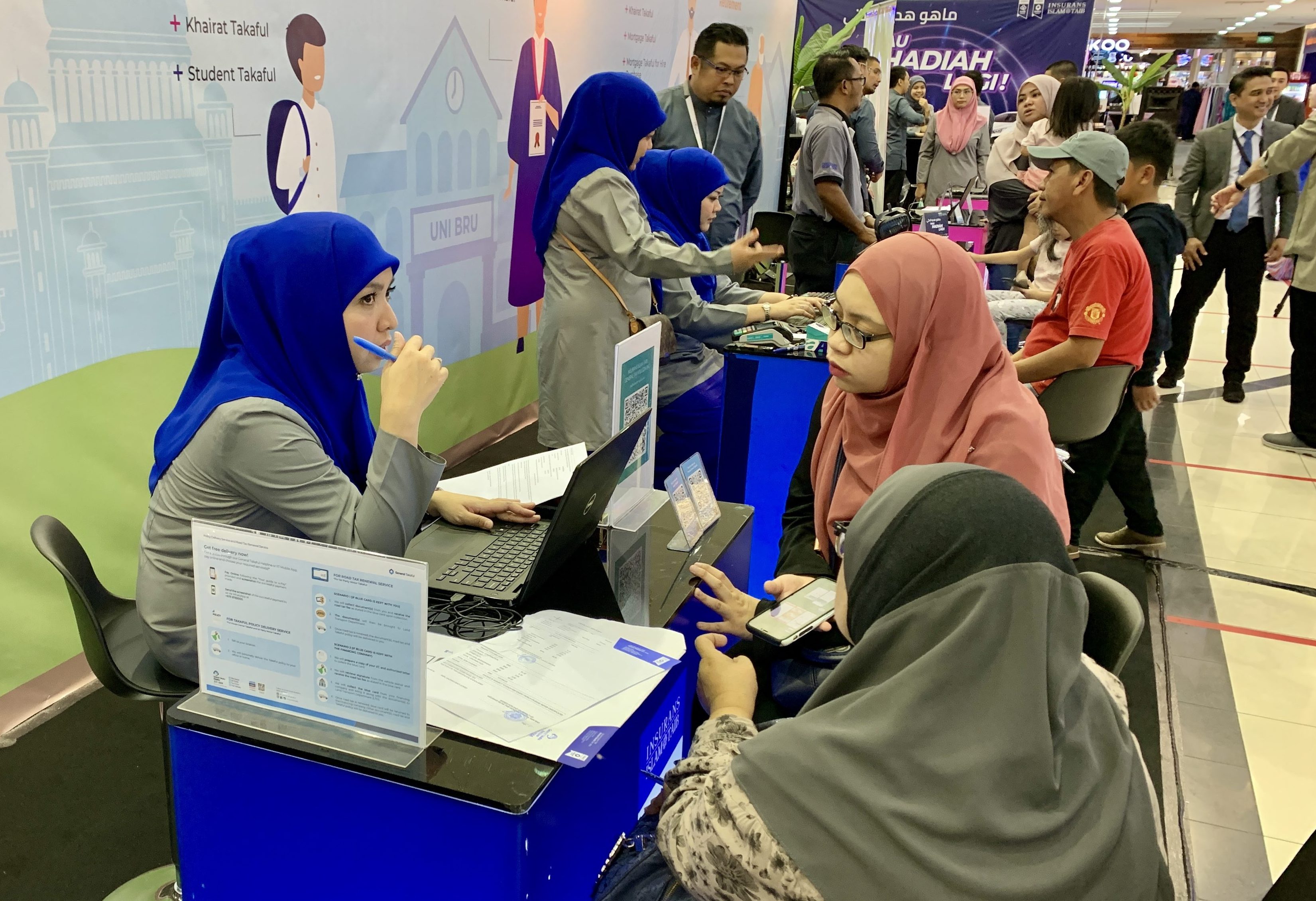 Insurans Islam TAIB rewards customer with Toyota Wigo - The Scoop