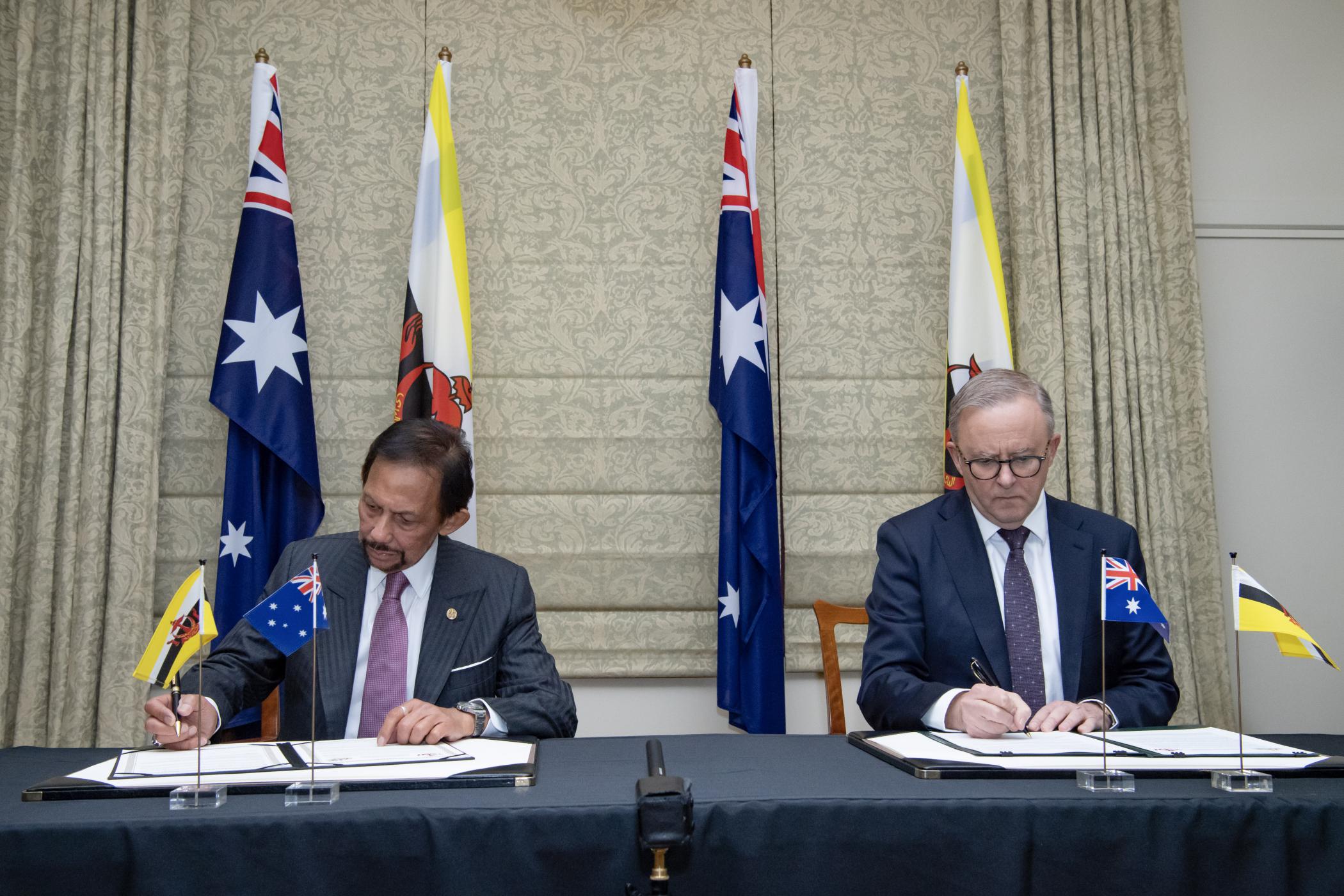 Brunei, Australia ink comprehensive partnership as Canberra courts ...
